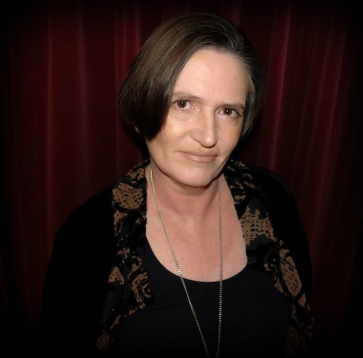 Author Interview - Isobel Blackthorn - Pamela Morris